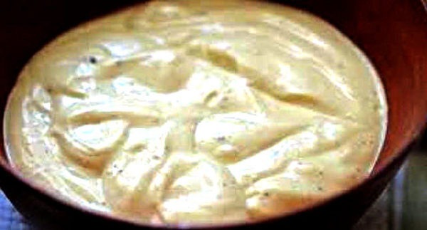 Salsa aioli senza uova e aioli veloce